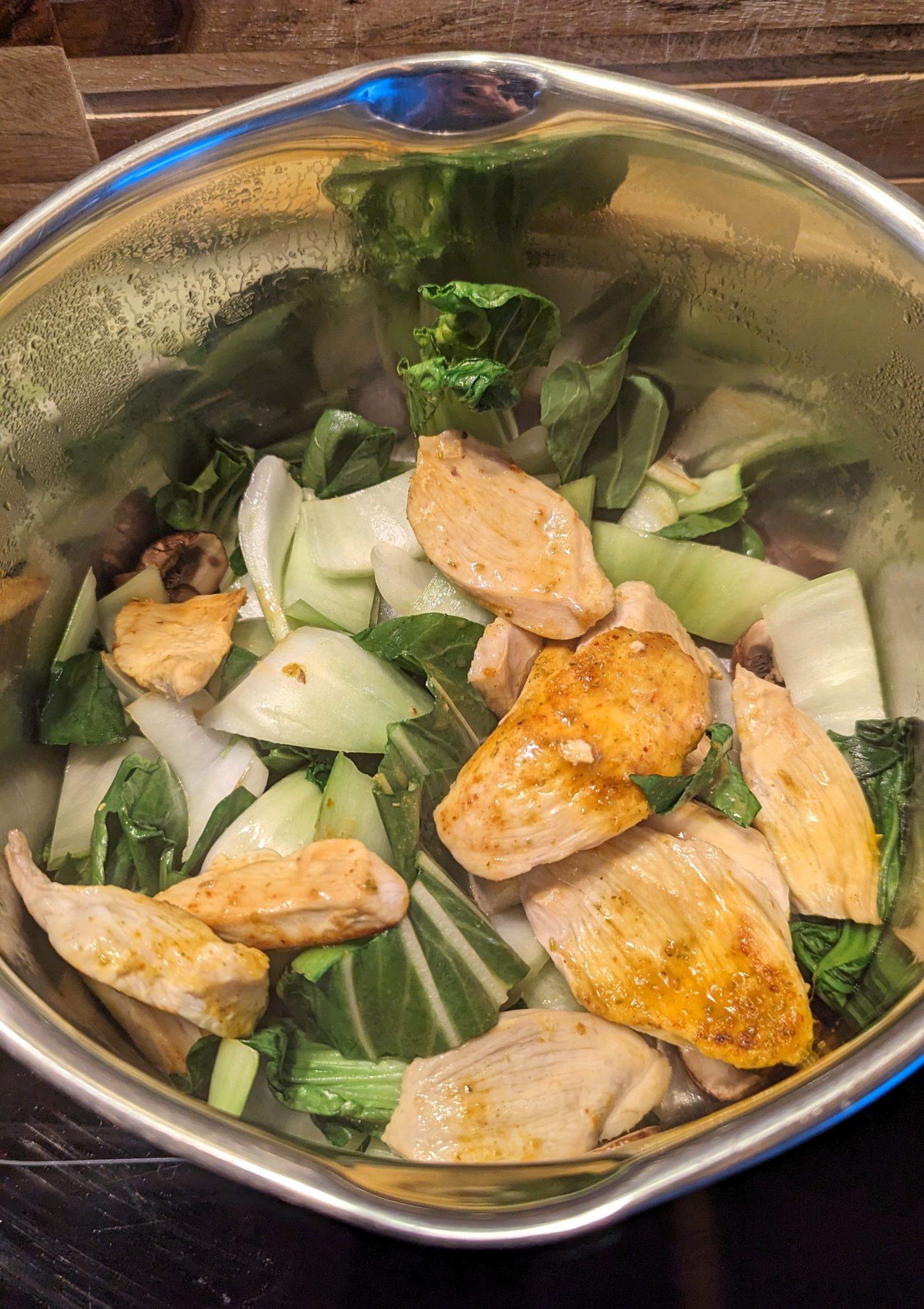 Udon-Suppe mit Hähnchen und Pak Choi – claudis kitchen