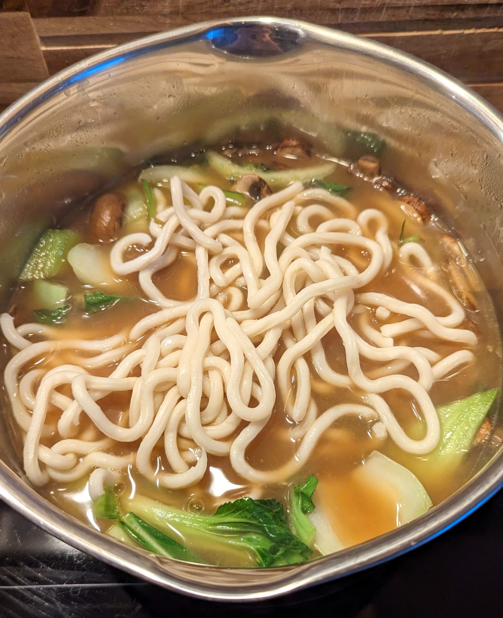 Udon-Suppe mit Hähnchen und Pak Choi – claudis kitchen